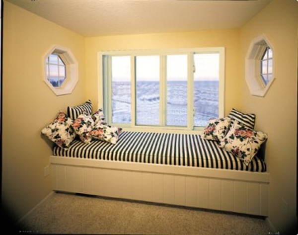 Horizontal Roller - Eastern Architectural Systems